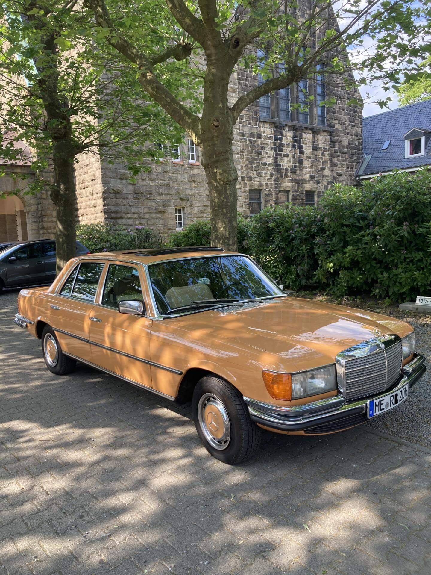Mercedes-Benz 280 SE for sale - 1975 Oldtimer - My Next Classic